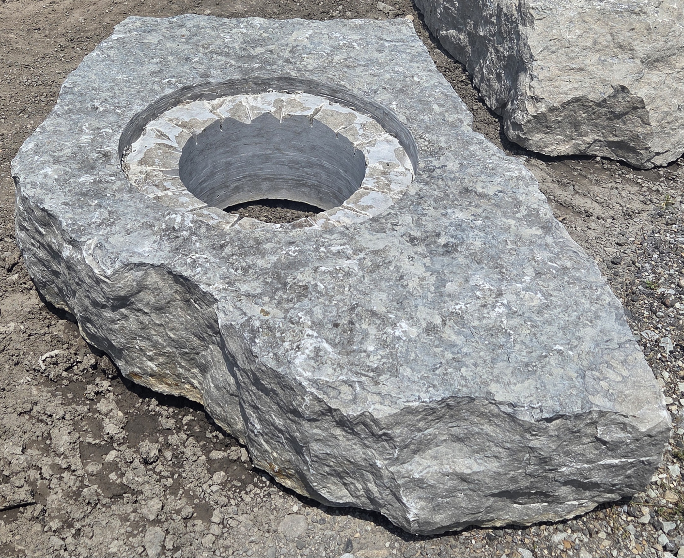 1751CJ Jumbo Fireboulder – Fireboulder.com | Natural Stone, Fire Pits, Fireplaces and more